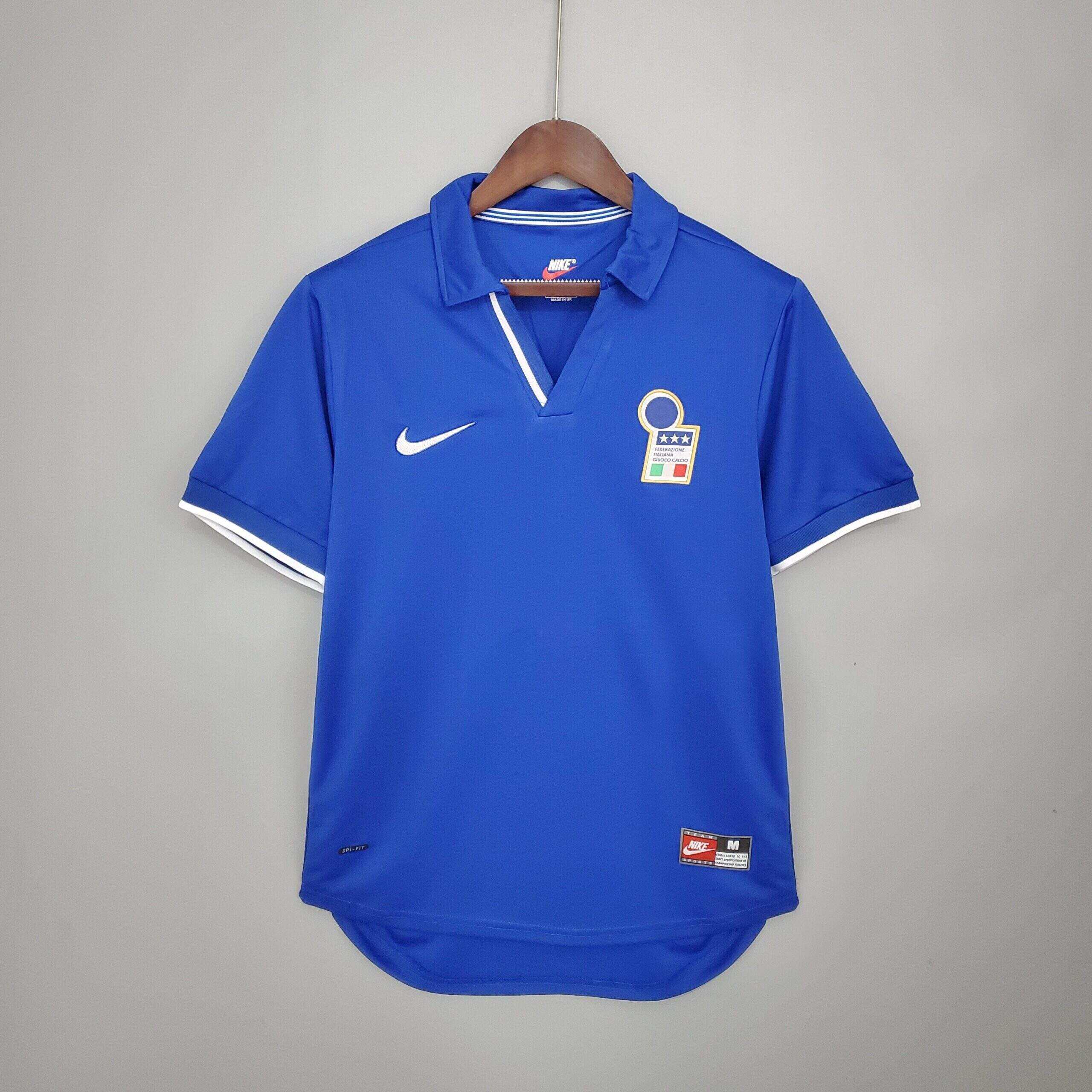 Cheap 1998 Italy Home kit - theretrojerseys